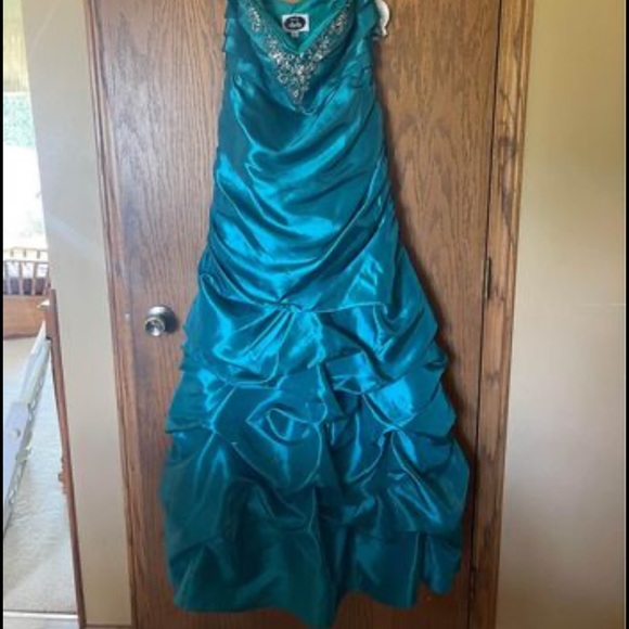 Deb | Dresses | New Deb Formal Dress | Poshmark